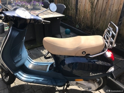 Vespa LX 50 blauw